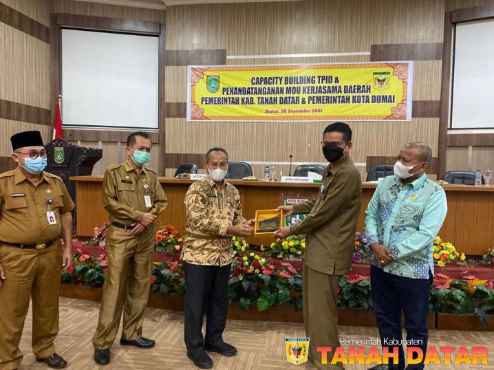 TPID Tanah Datar Jalin Kerjasama Distribusi Pangan dengan TPID Dumai